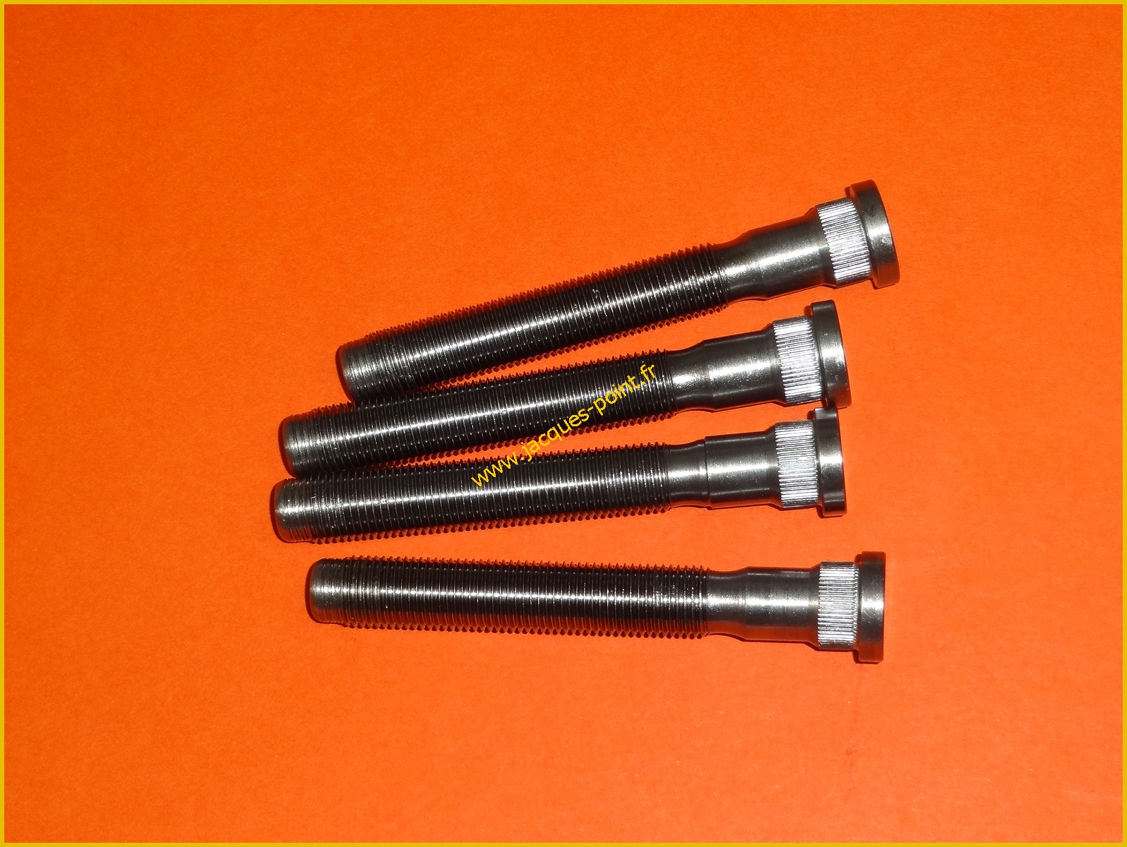 JACQUES POINT: Nouveau modèle Goujon de roue à tête M12x125 - L94