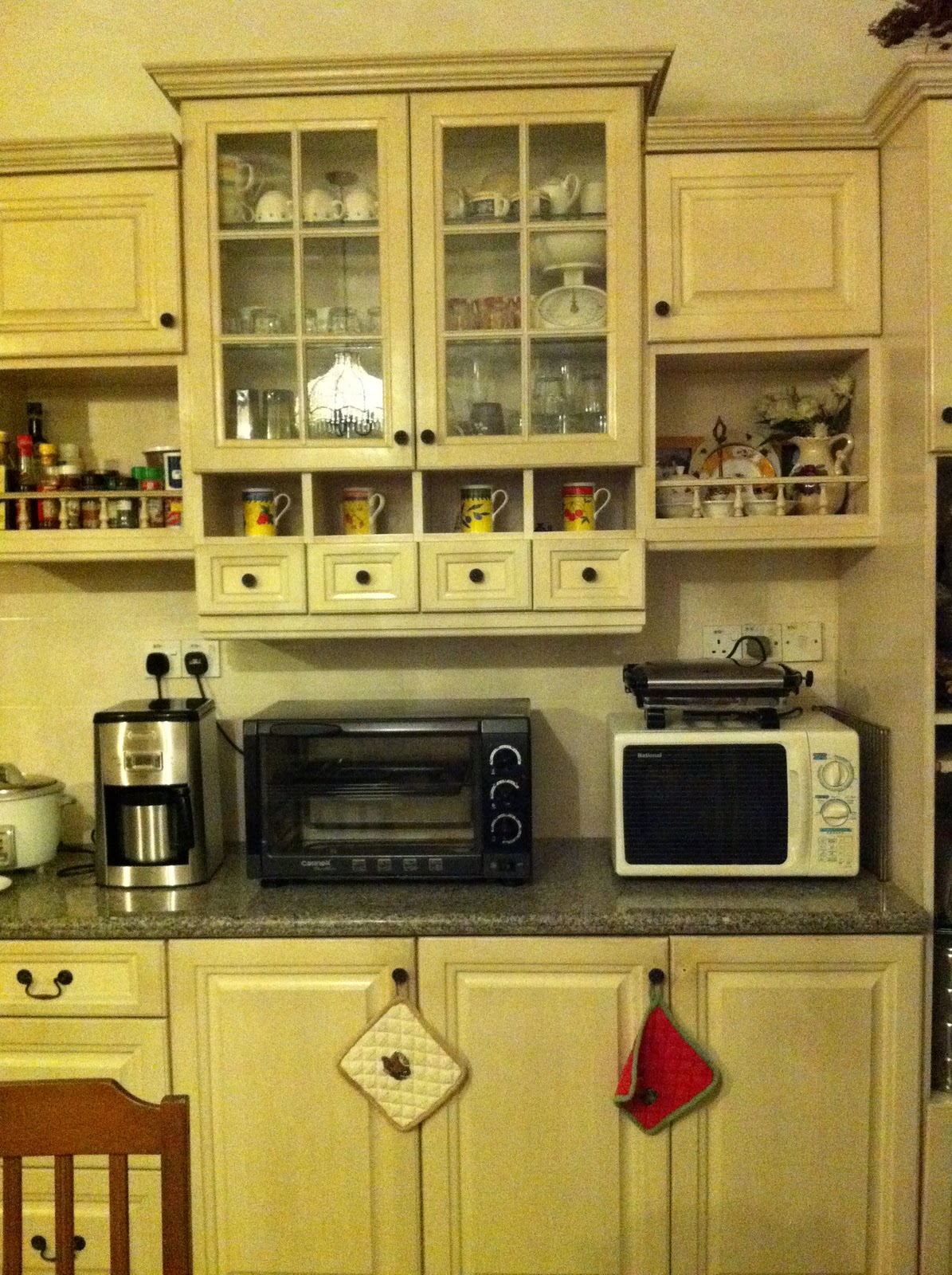 We Tell Sweet Stories: Sambe Pete Ijo Tempoyek Puteri Impian:)