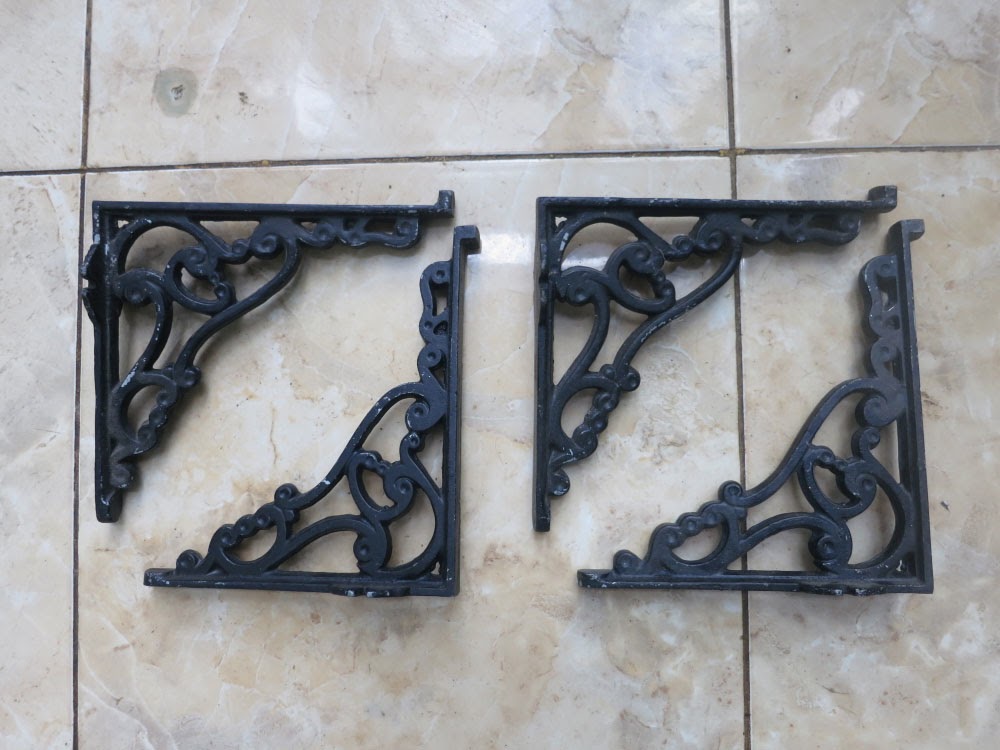 DEPOT BARANG ANTIK | JAKARTA : Konsol Besi "Art Nouveau"