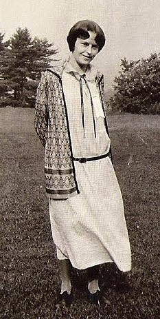 Moments in Time, A Genealogy Blog: Friday's Photo: Myrtle Davis of ...