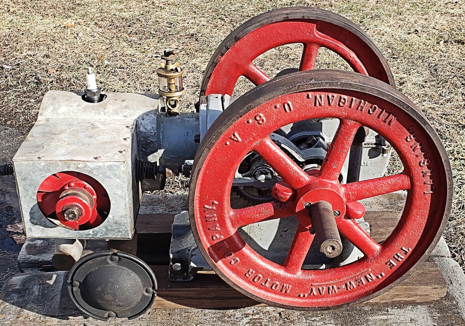 New Way Engine Stations: REGISTRY "NEW WAY" - Single Horizontal Cylinder