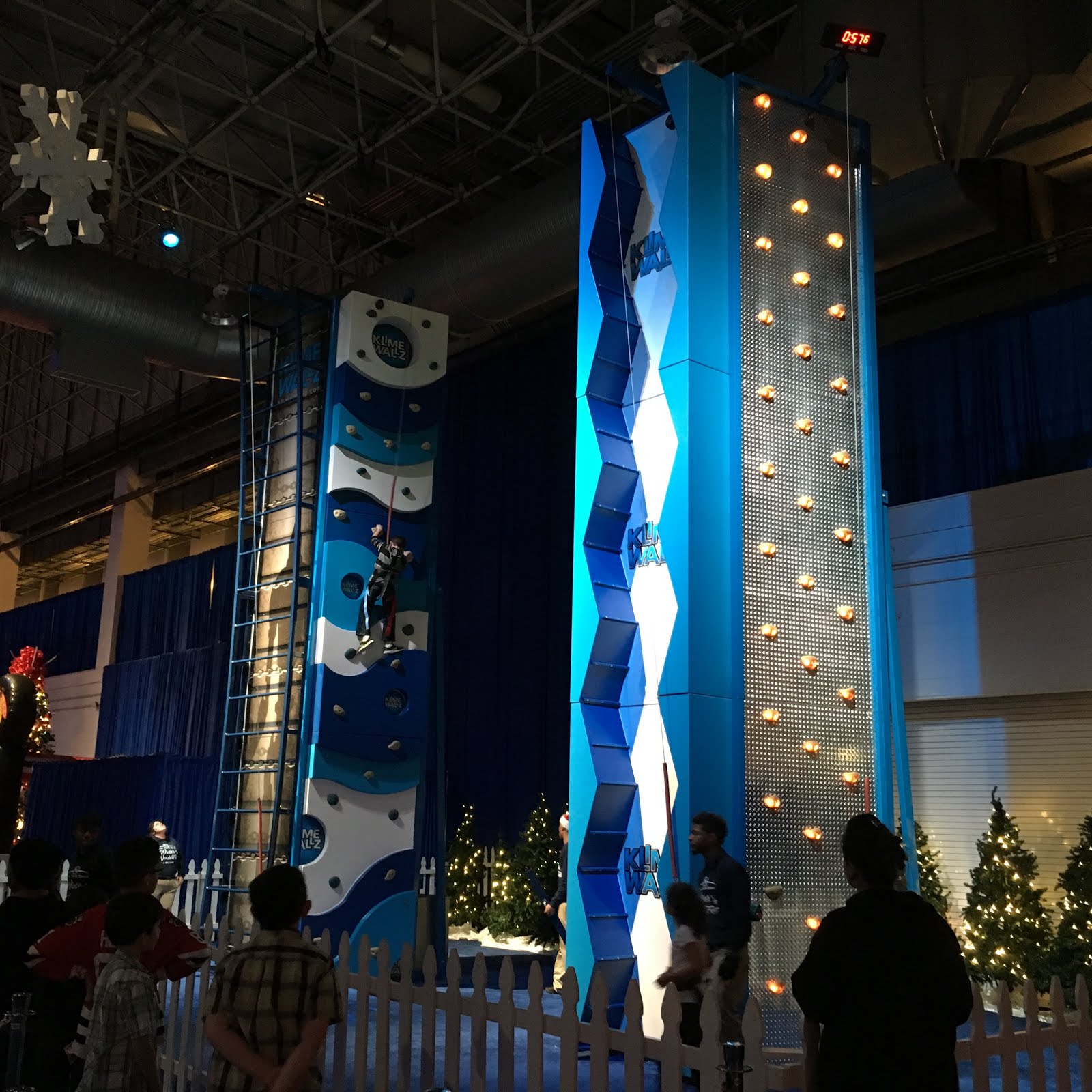 Midwest Family Traveler: Navy Pier's Winter WonderFest