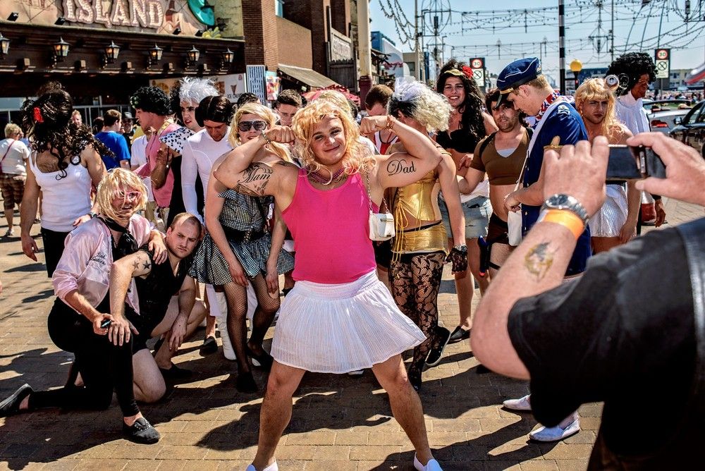 enjoy: Hen and stag parties in Blackpool (49 photos)