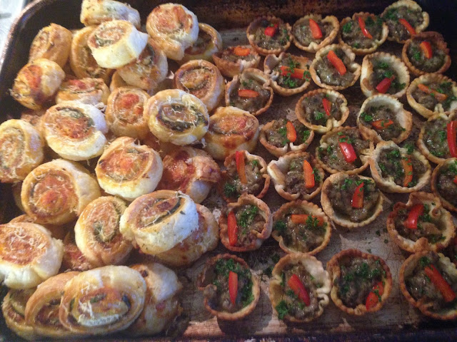 So So Simple Food: Blinis - Another way to serve - Try Prawns