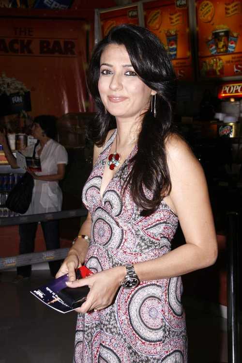 Mini Mathur Amazing Beuaty Hot and Sexy Baby Bollywood Actress HD ...