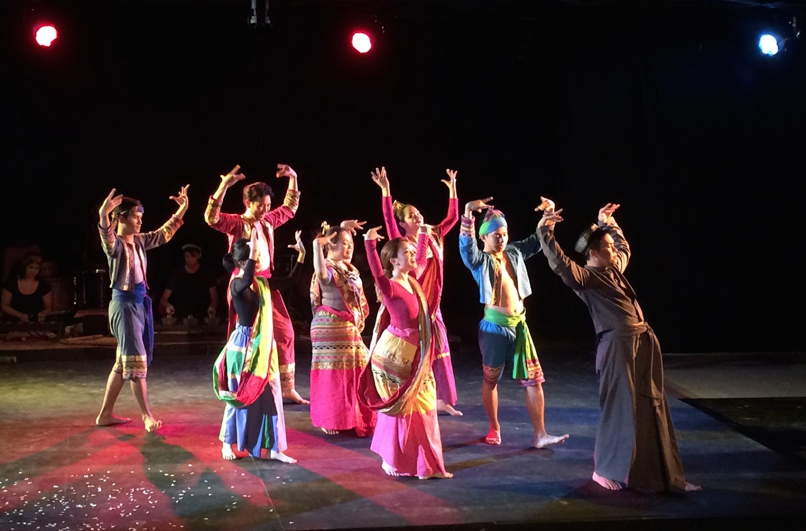 Vincen, Without a T: The Best of Manila Theater 2016