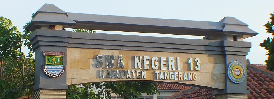 GAPURA SELAMAT DATANG DI KAMPUS SMAN 13 KABUPATEN TANGERANG ~ SMAN 13 ...