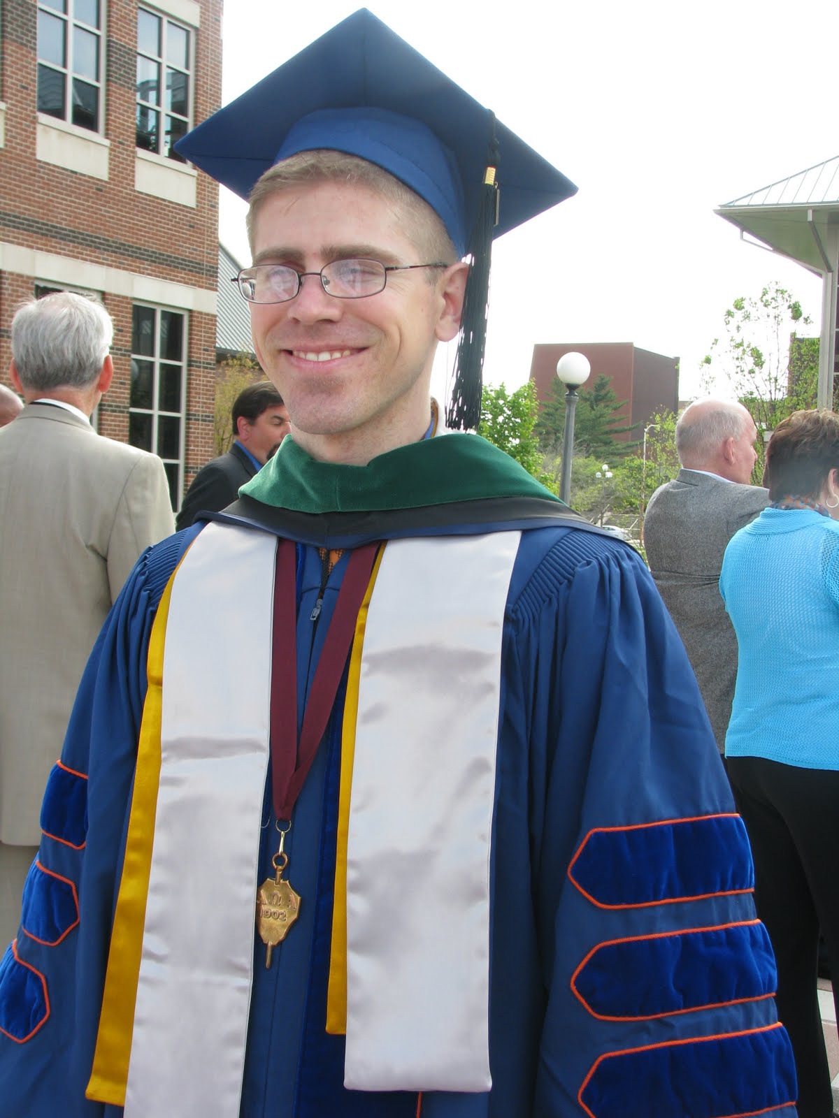 Diary of a Doctor's Wife: Graduation Celebration