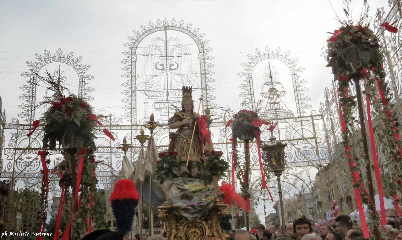 Voci e colori del Sud: La grande Festa Patronale di Adelfia in onore di ...