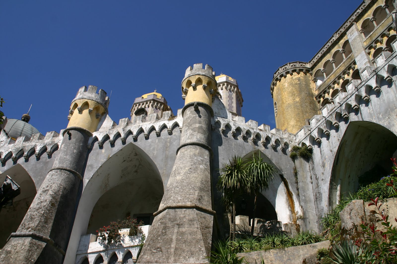 Robyn Story Designs and Boutique: Castles, Cork, Land and Sea...and a ...