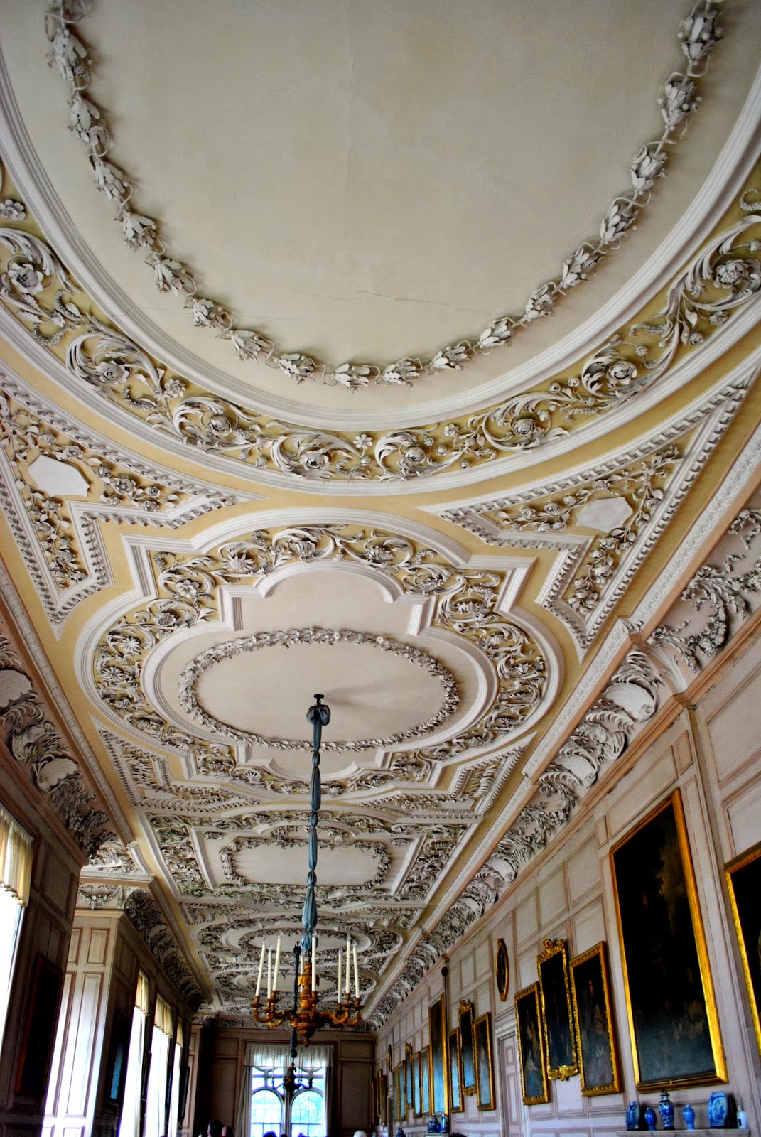 loveisspeed.......: Sudbury Hall is a country house in Sudbury ...