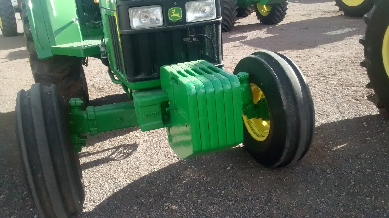MAQUINARIA AGRICOLA INDUSTRIAL: Tractor John Deere 5715 89hp $22,200 ...