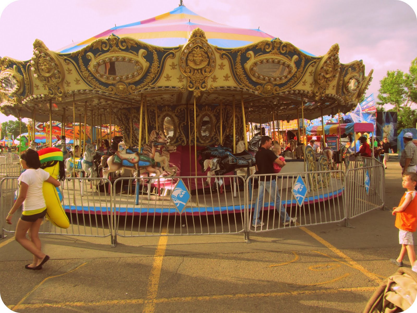 Vixen Von Vintage: Off to the Fair