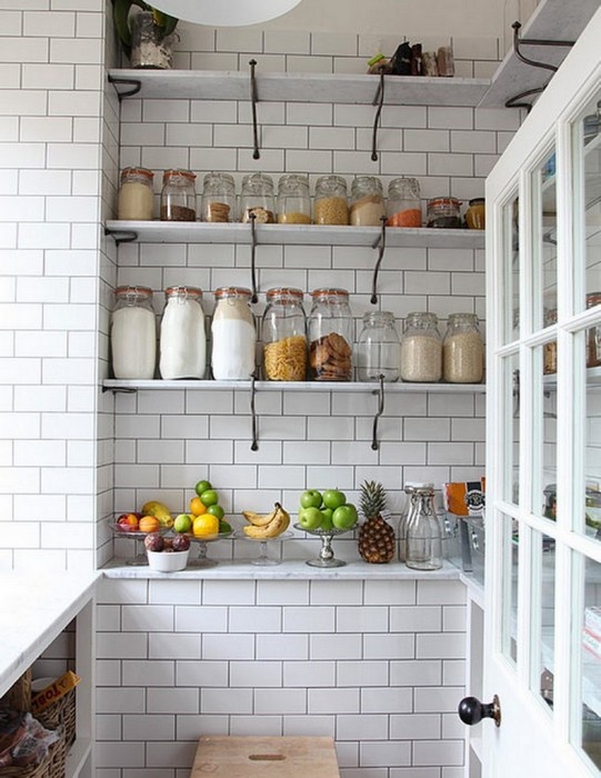 Inspired Whims: The Most Perfectly Quaint Kitchen