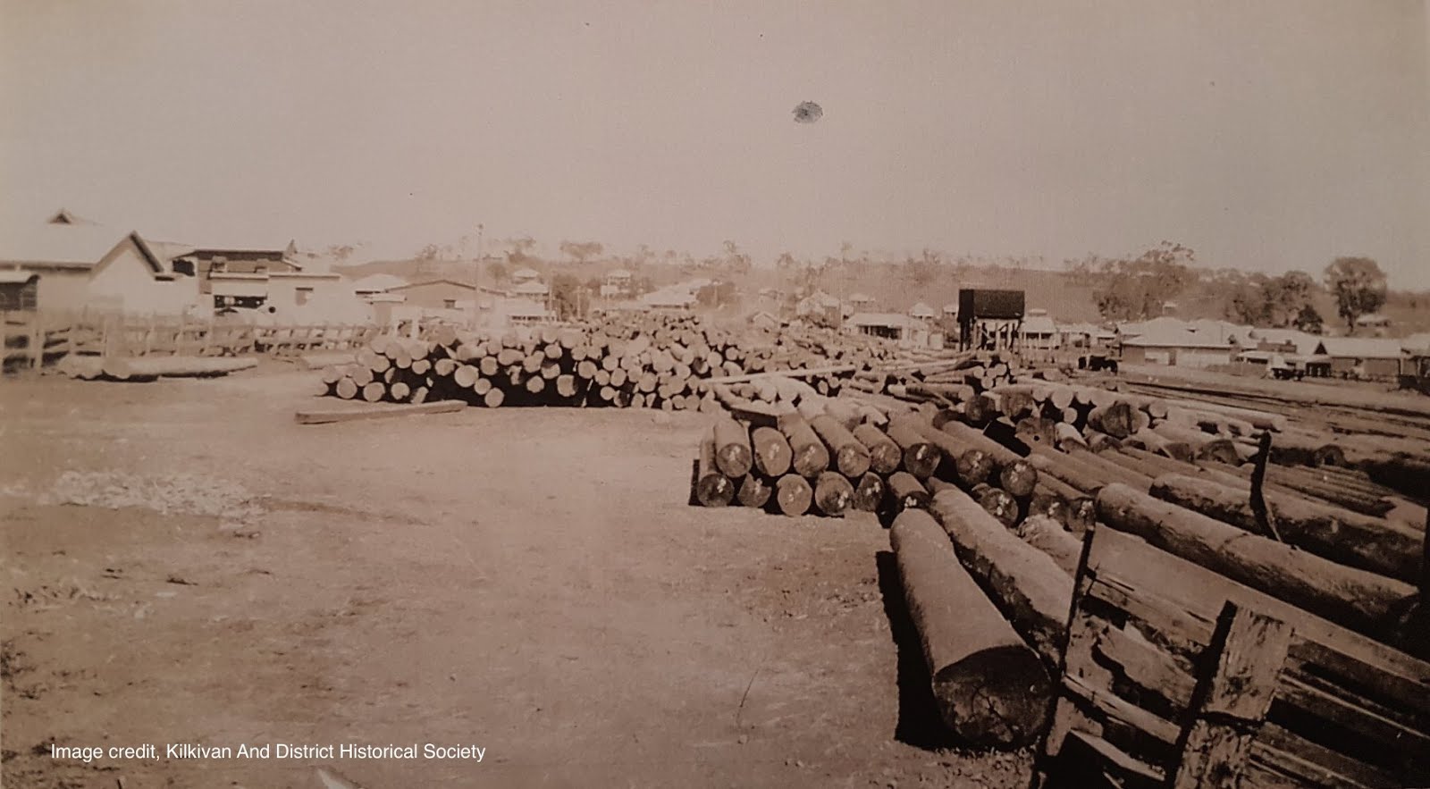 The History of Goomeri, Queensland: Goomeri Railway Station and log ...