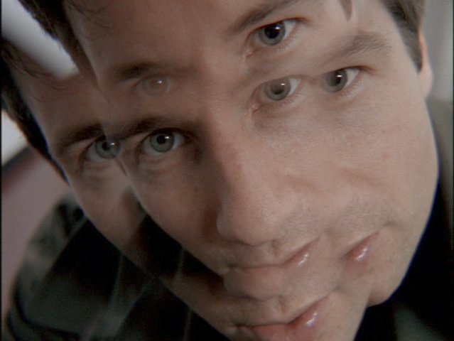 Doc Oho Reviews...: The X-Files Season Three