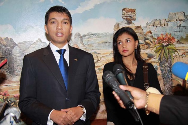 Madagascar: Andry Rajoelina et son épouse interdits de séjour en France ...