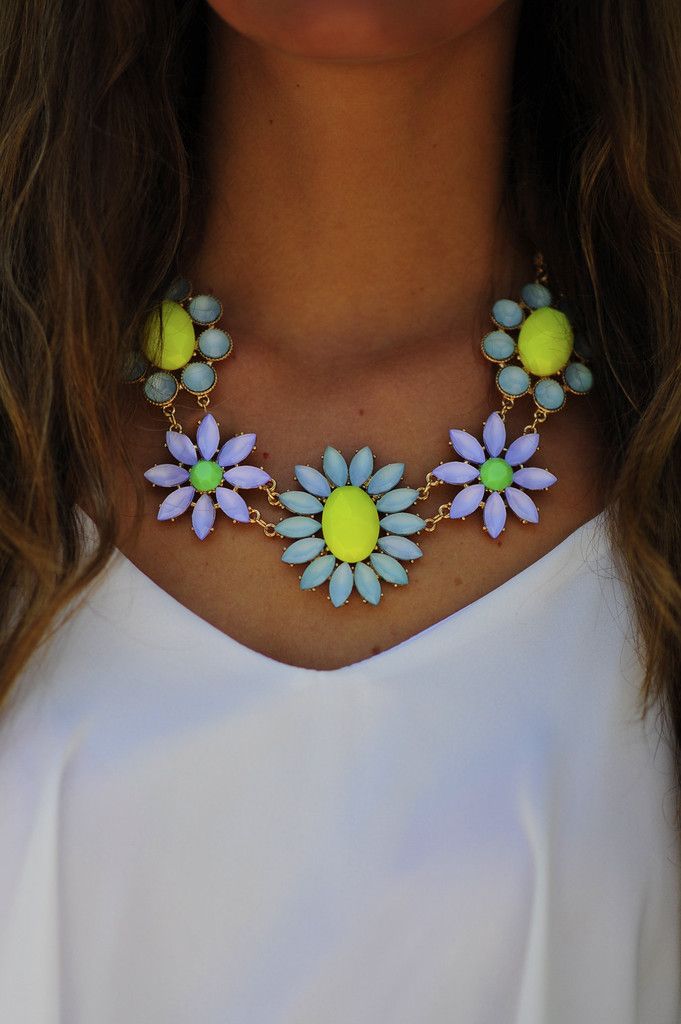 I want pretty: Accesorios- Collares grandes de colores/ Color statement ...