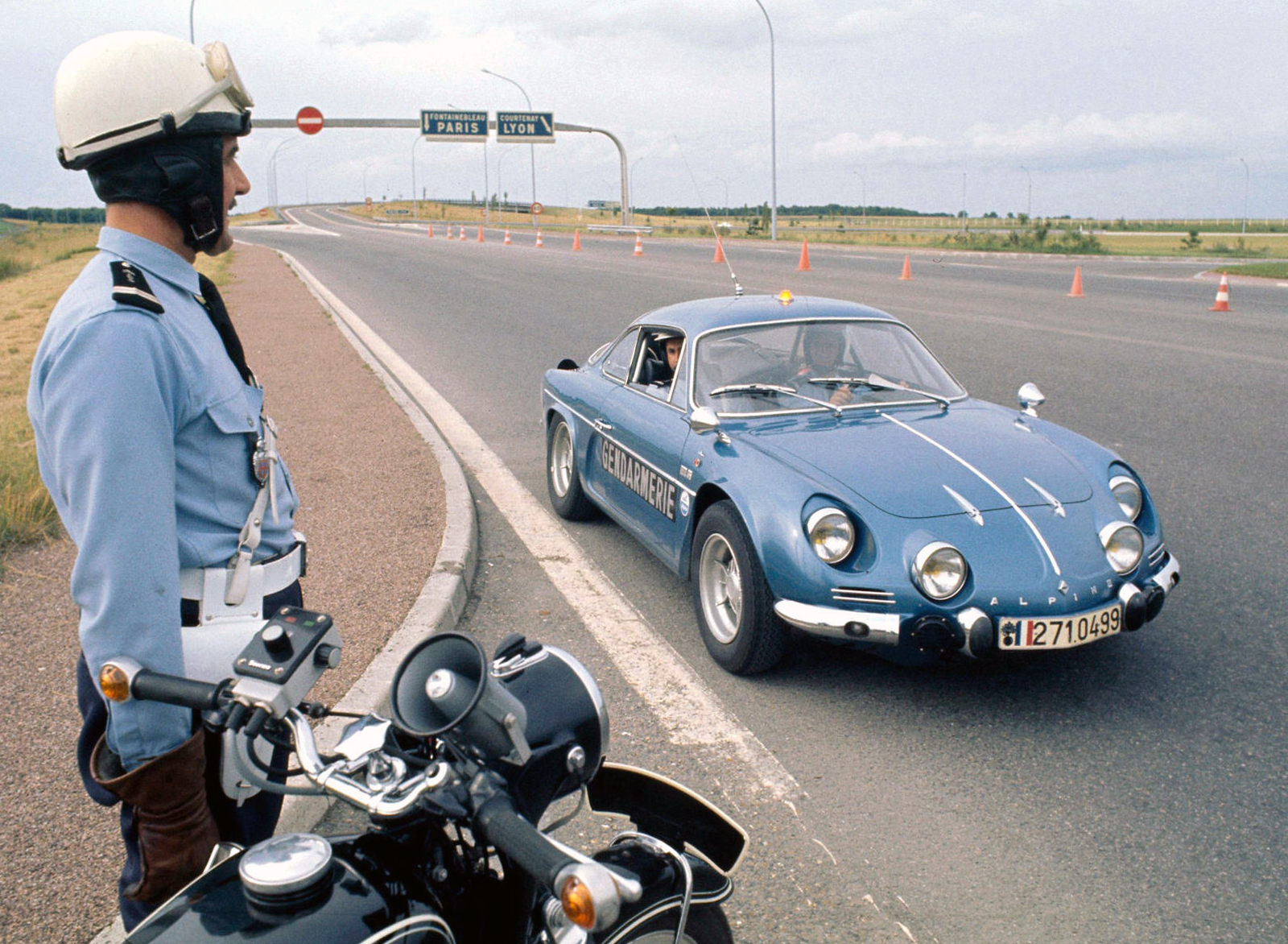 transpress nz: early 1970s Alpine A110, French police