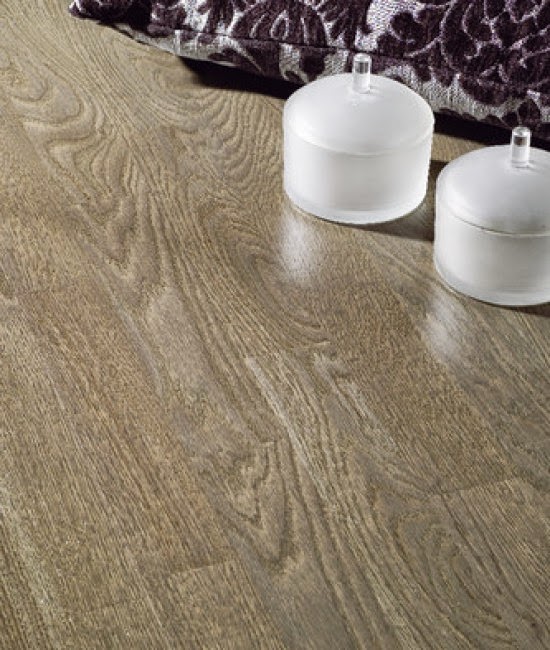 Parchet din lemn triplustratificat in Constanta