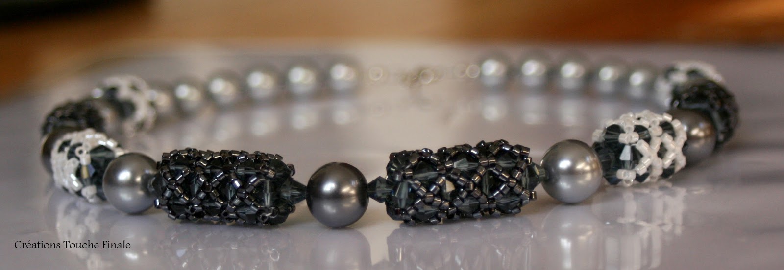 Créations Touche Finale: Perles grises