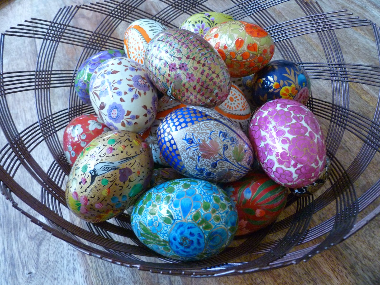 Butterfly & Armadillo: Happy Easter!