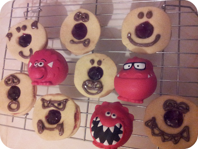 Red nosed biscuits | The Mini Mes and Me
