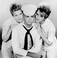 Interview:-- Gary Troxel (The Fleetwoods)