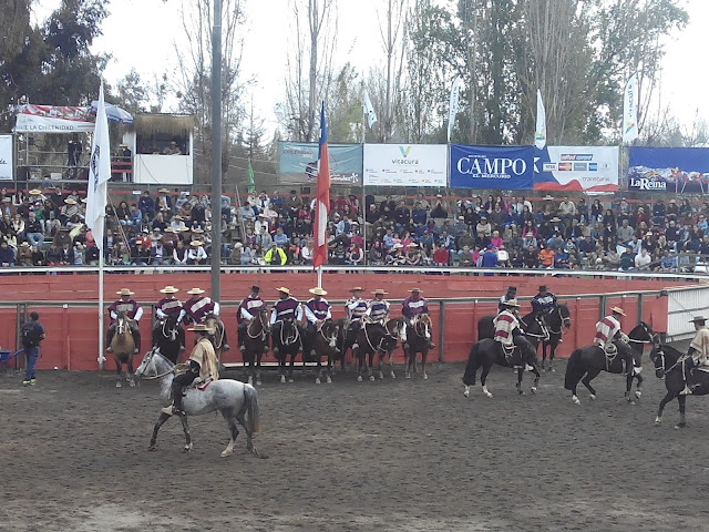 Curioseandando: Fiestas Patrias en Chile (18/09/2015)