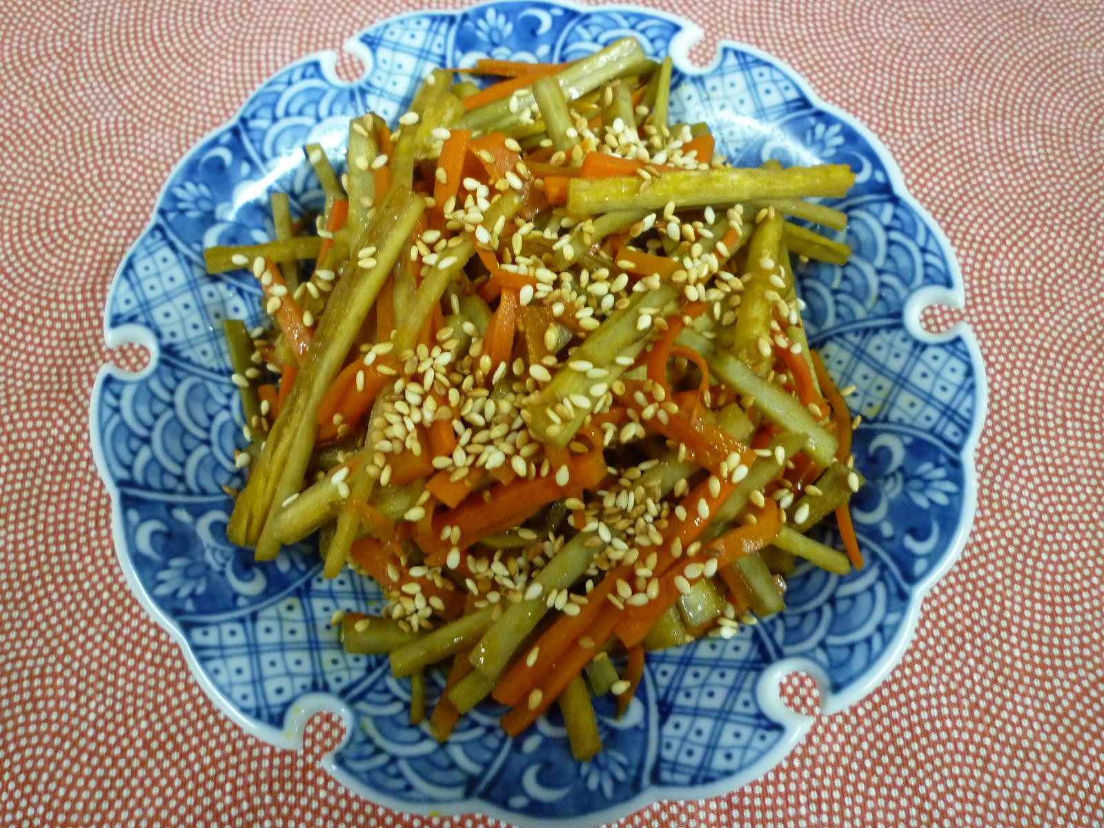 Fresh and simple cooking: Stir fried Burdock Root and Carrot 和風牛蒡紅蘿蔔絲