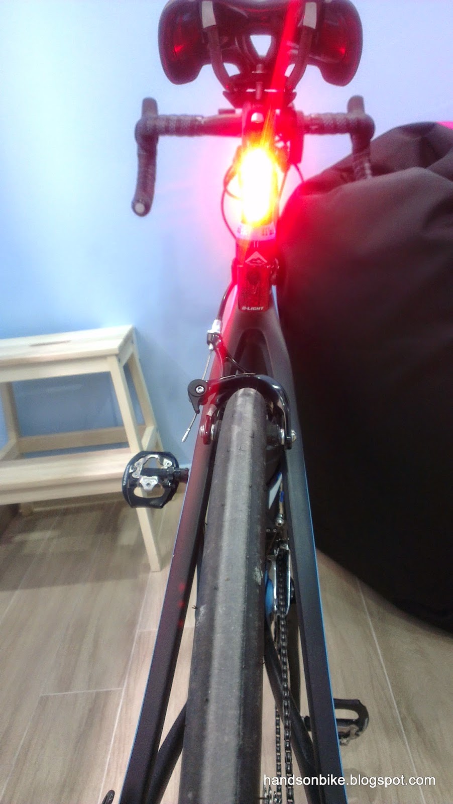 Hands On Bike: Topeak RedLite Aero Rear Light