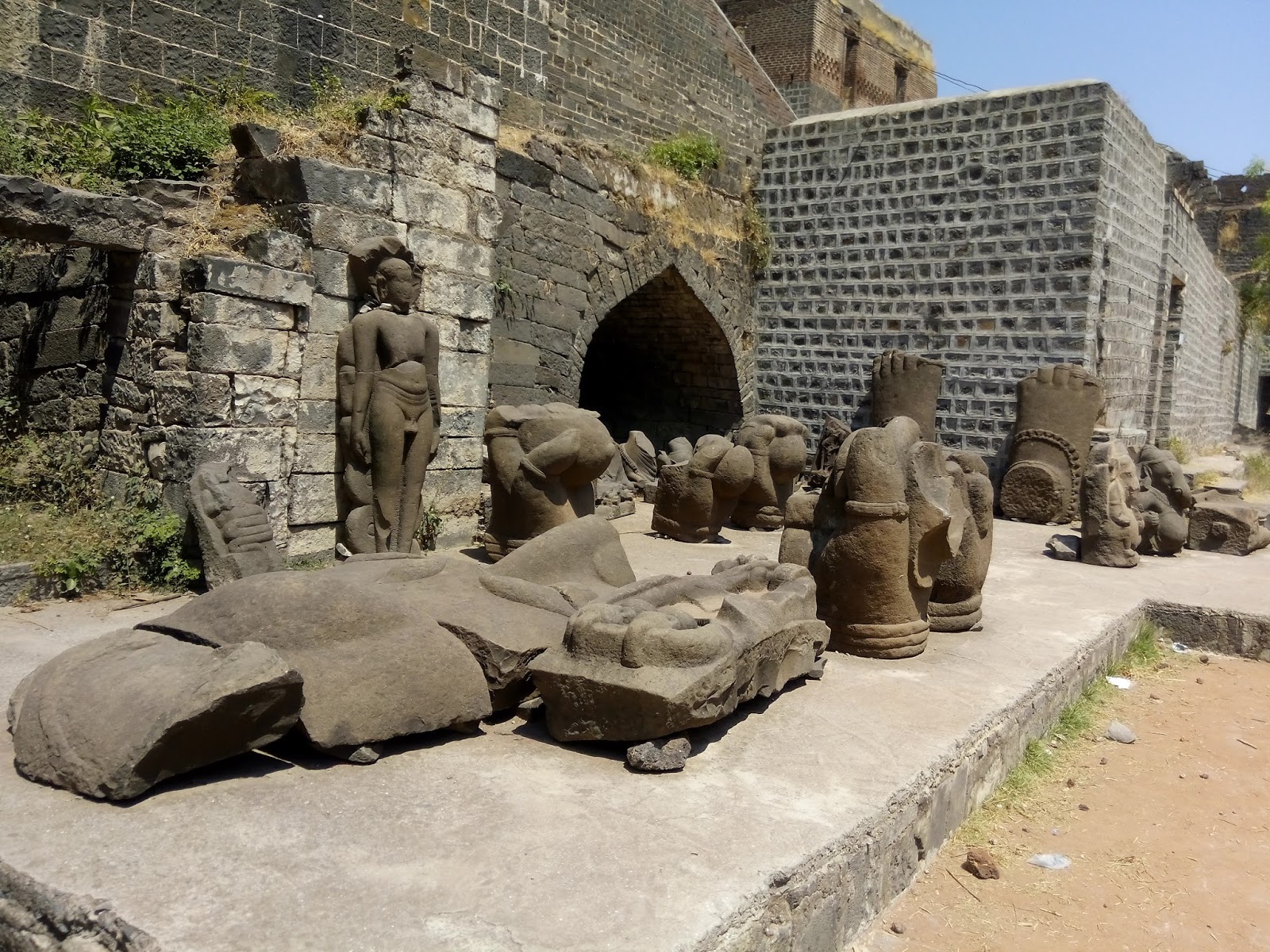 Kandhar Fort in Nanded district in Maharashtra | The journey of a ...