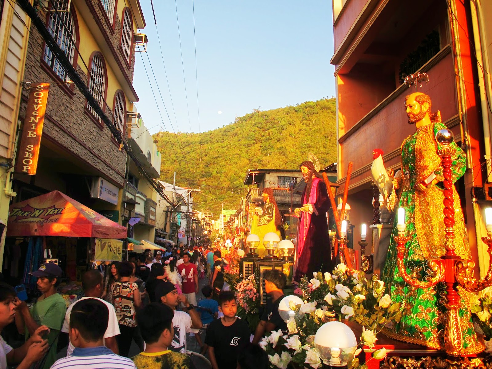 Gridcrosser: The Passion in Paete: Lenten Traditions in a Northeast ...