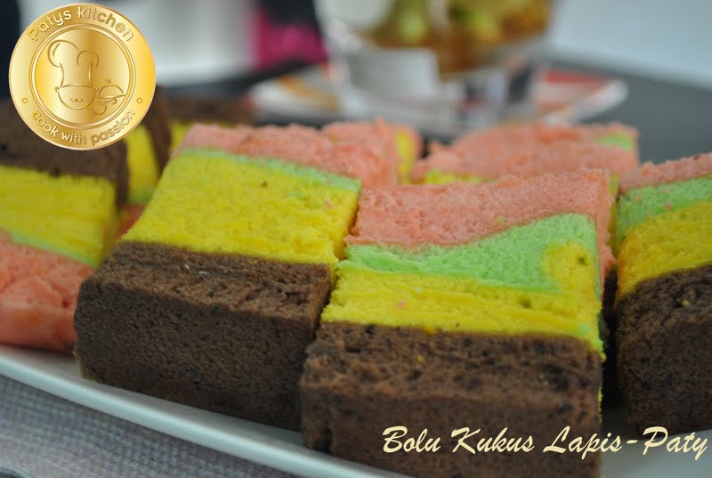PATYSKITCHEN: BOLU KUKUS LAPIS / STEAM LAYER CAKE