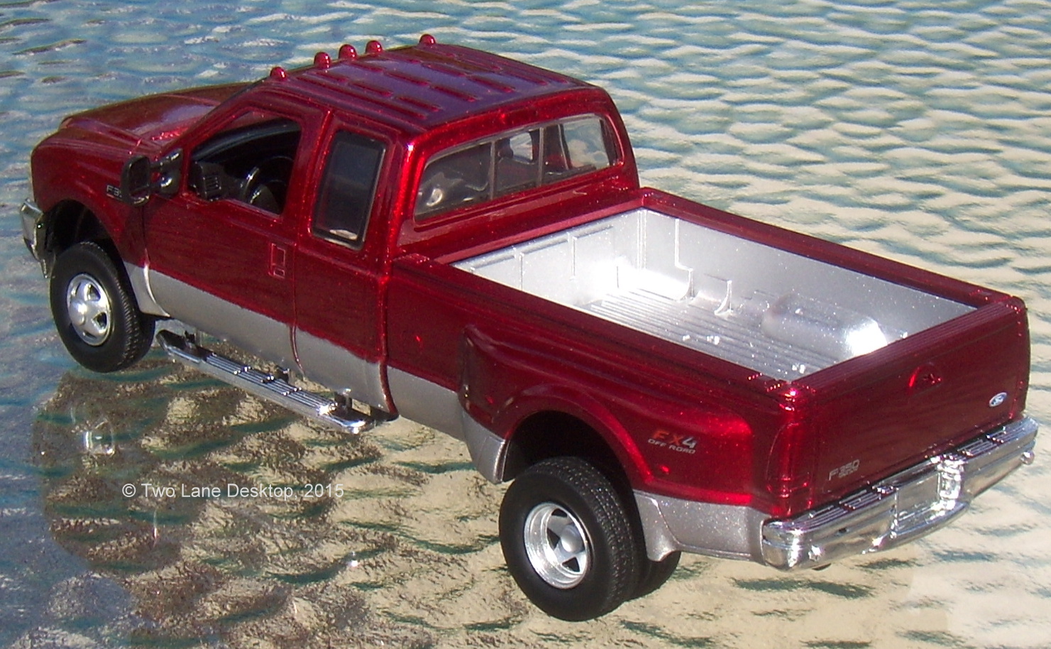 Comparison: New-Ray 1:32 Chevy Silverado 2500HD, Dodge Ram 3500, and ...