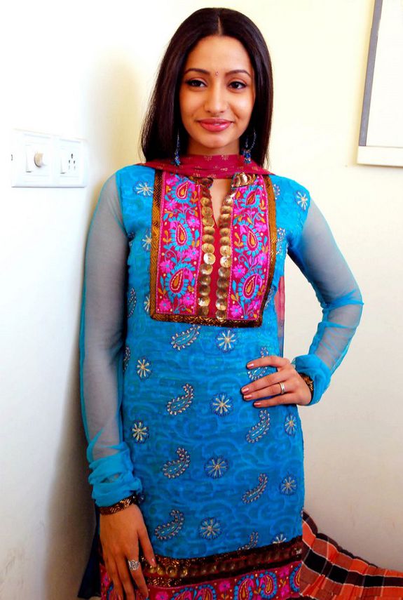 telugu latest heroine anitha wallpapers A, Anitha Reddy | Celebrities ...