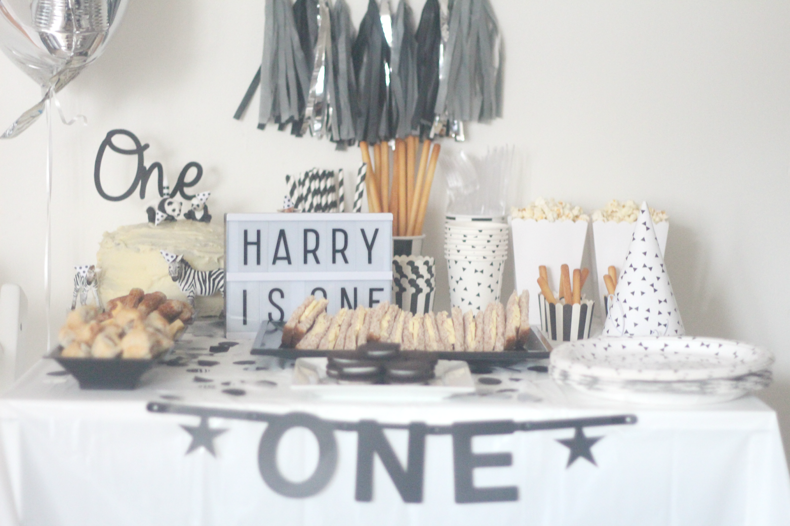 Celebrate in Style: 8 Tips for Putting on the Perfect Party | Oh So ...