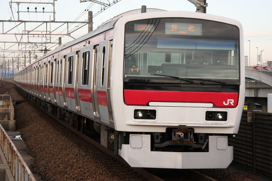 RAILROAD OF THE WORLD (世界の鉄道) kereta api di dunia: JR EAST E331 SERIES