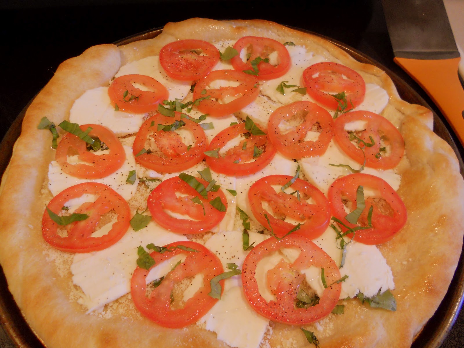 Just Another Hang Up: Margerita Pizza with Chopped Pear Salad...