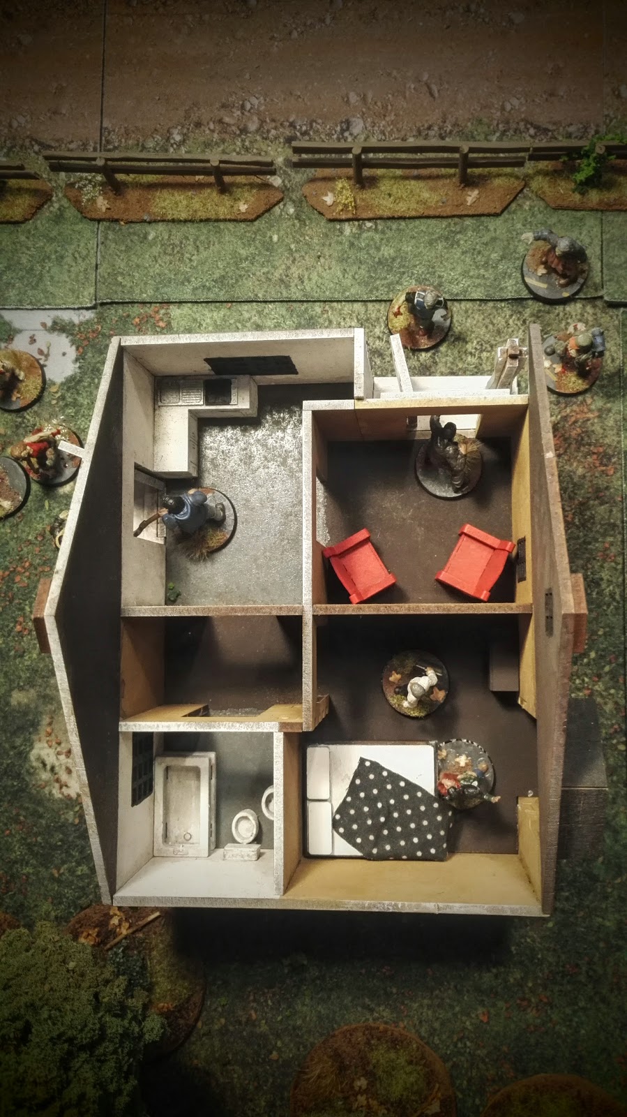 Bloodbeard's Garage: TWD: Farm House