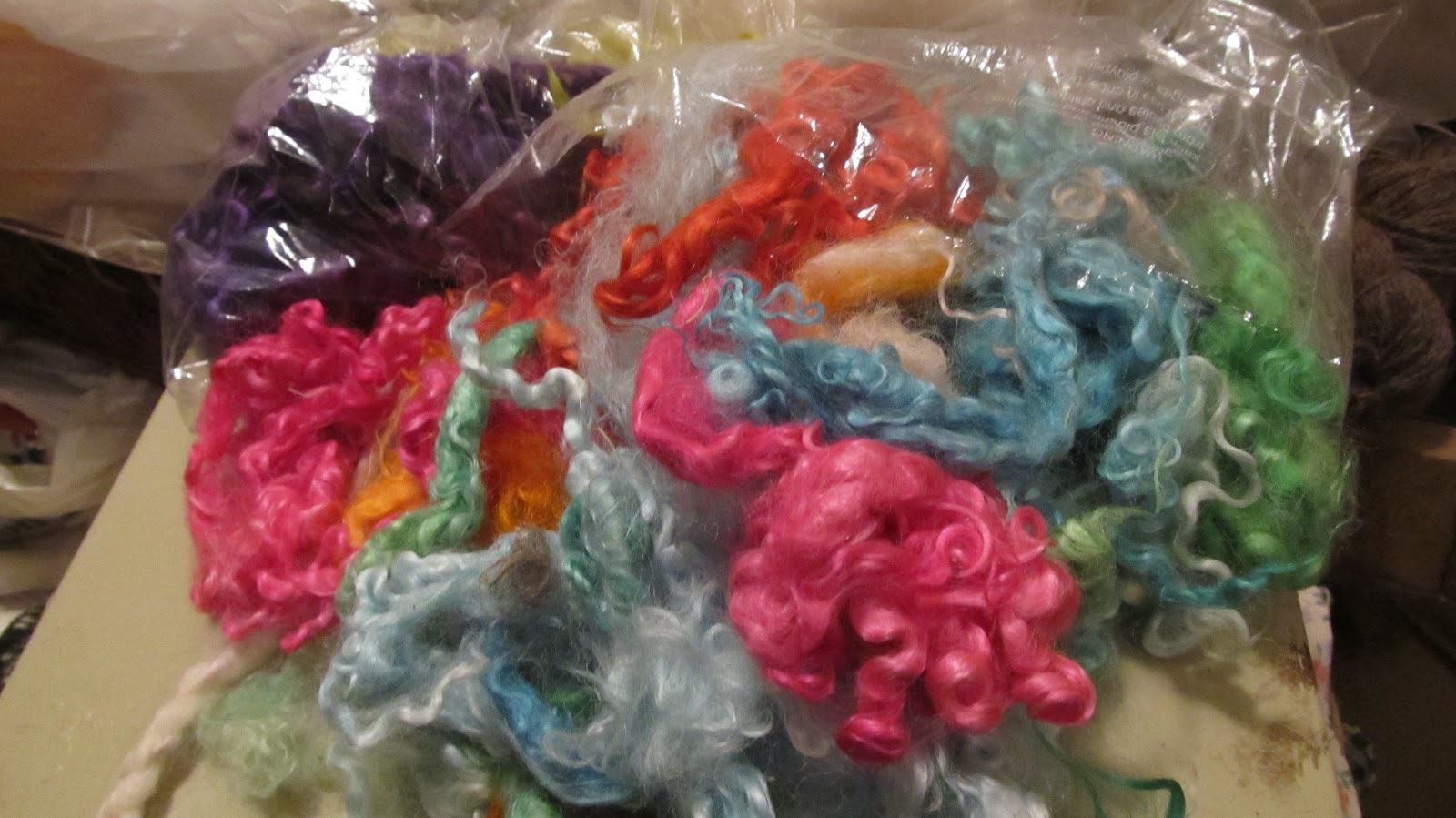 Coon Hollow Farm: Spinning Bobble Yarns