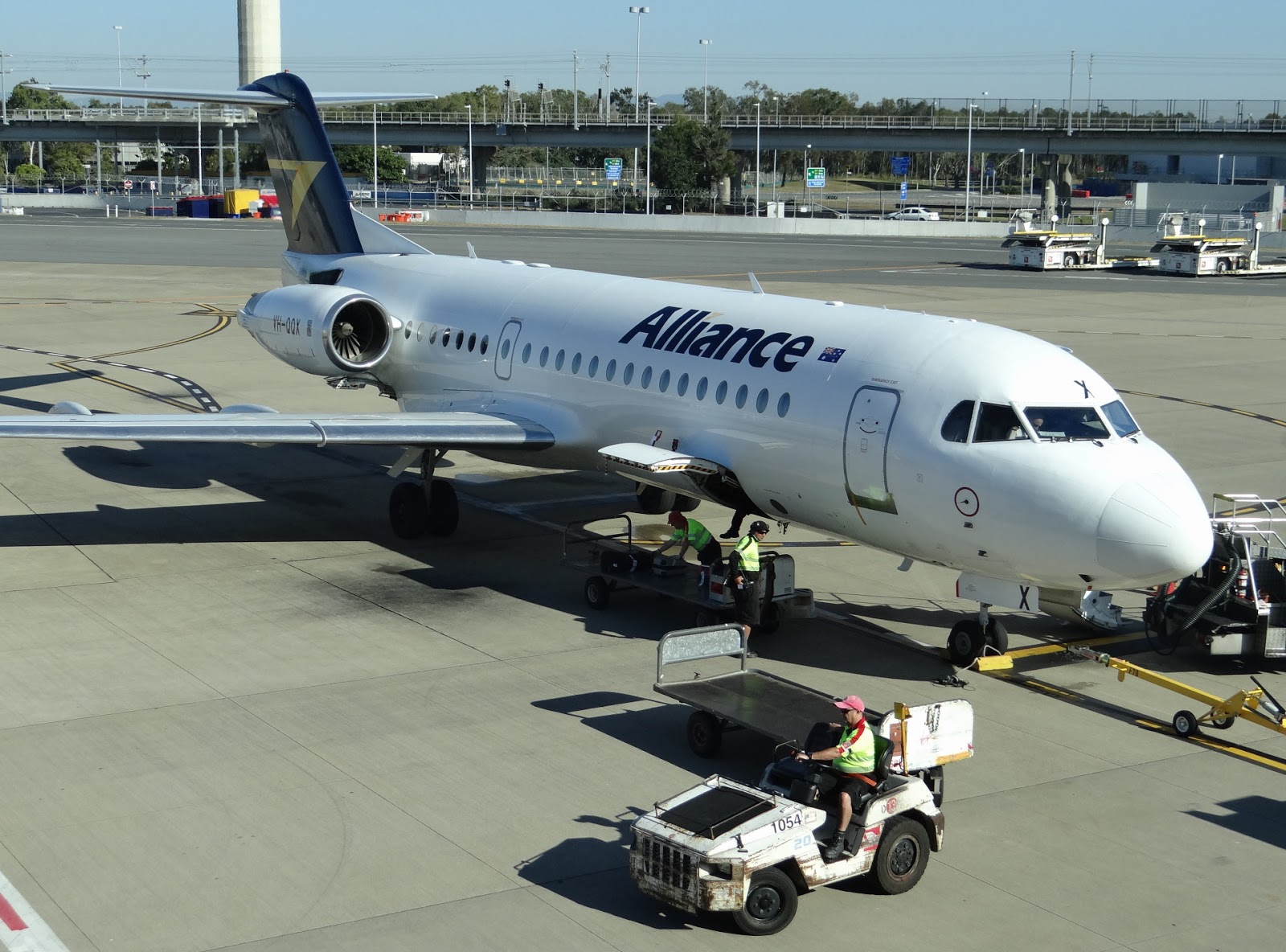 Air Queensland.blogspot: Inflight photos - Alliance Airlines Fokker ...
