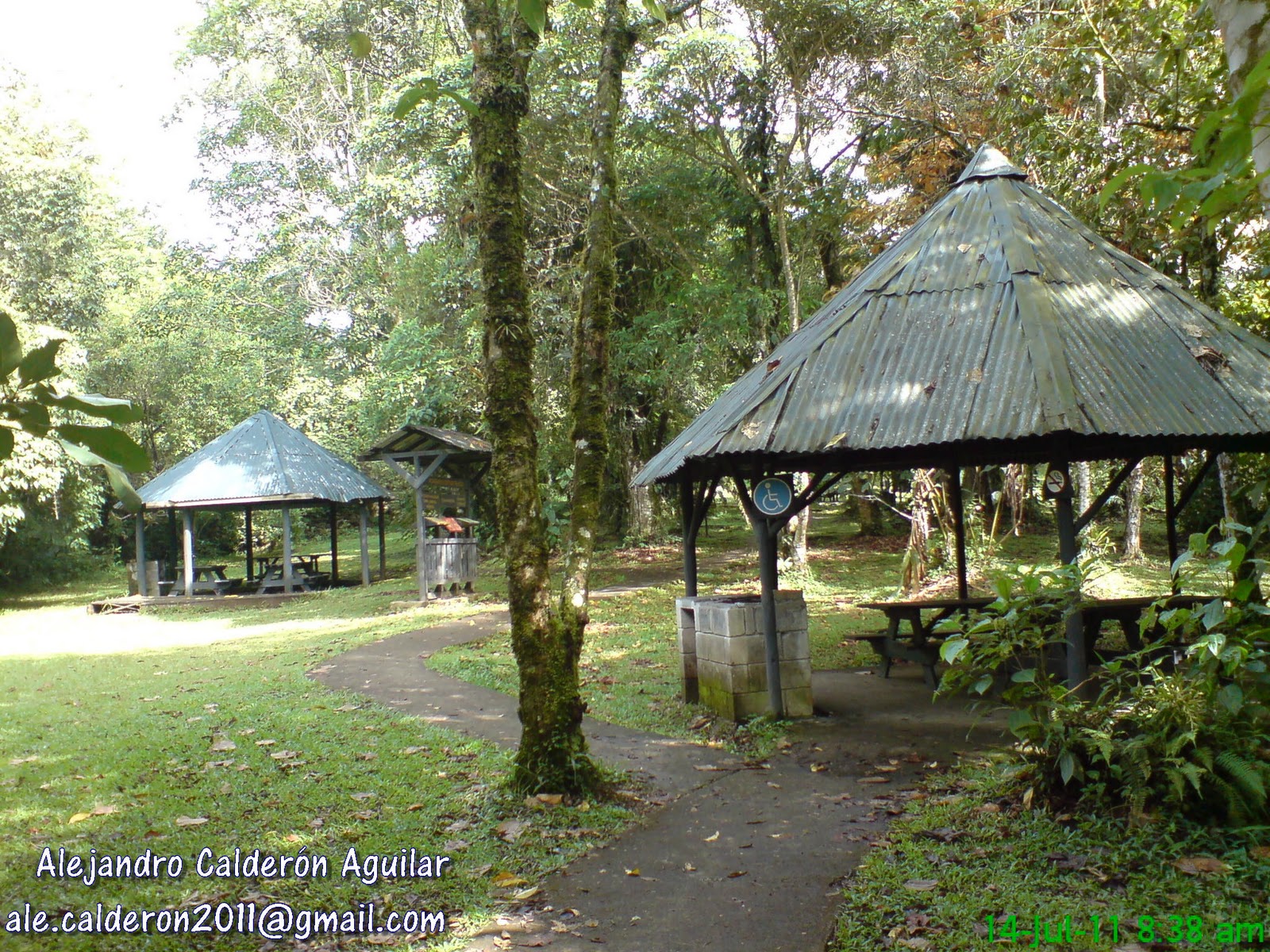 Tours: Monumento Nacional Guayabo
