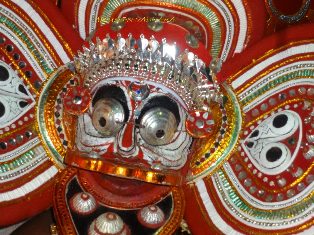 THEYYAVUM THIRAYUM: KUTTICHATHAN THEYYAM BY ARJUN PN VADAKARA