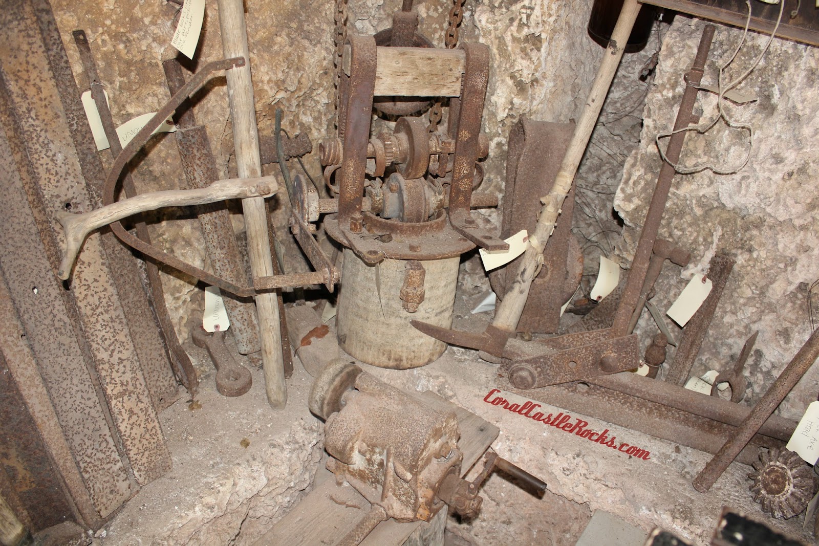 Various Tools and Machines of Edward Leedskalnin - Tool Room of Coral ...