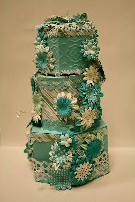 Lindy's Stamp Gang: Beautiful Paper Cakes
