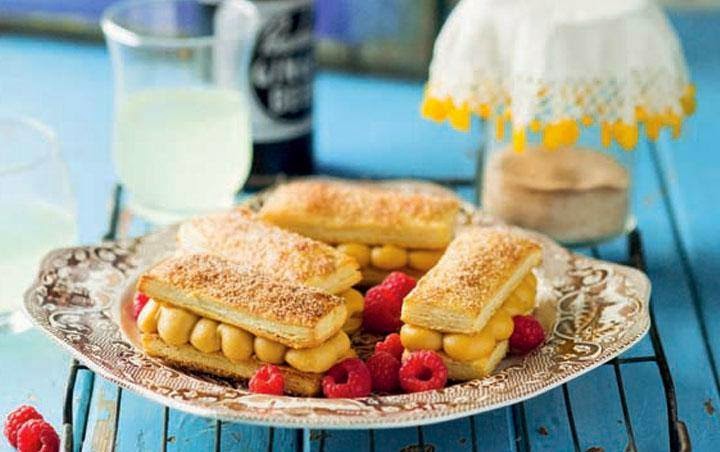 LEKKER RESEPTE VIR DIE JONGERGESLAG: MILK TART AND AMARULA TAMBOESIES