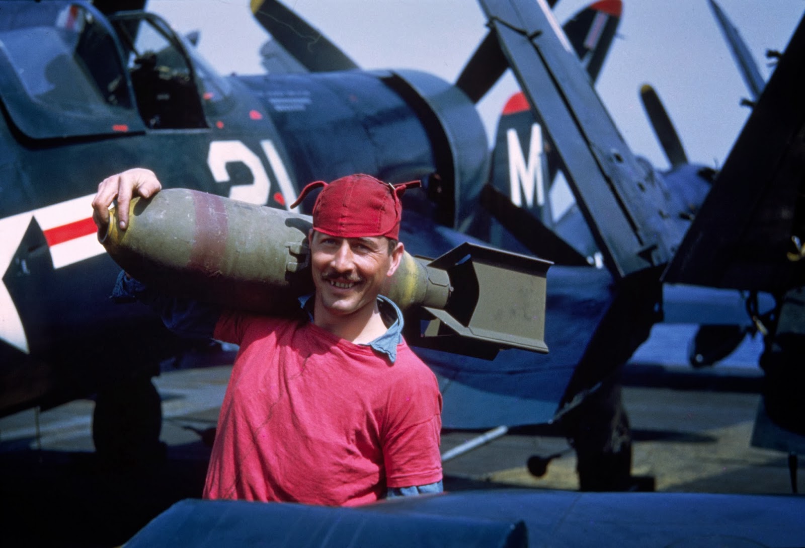 How useful was 50 kg/100 lb conventional bomb? | SpaceBattles