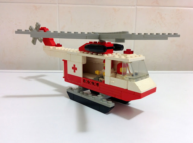lowcuras: LEGO set 6691 elicottero Croce Rossa - Red Cross helicopter