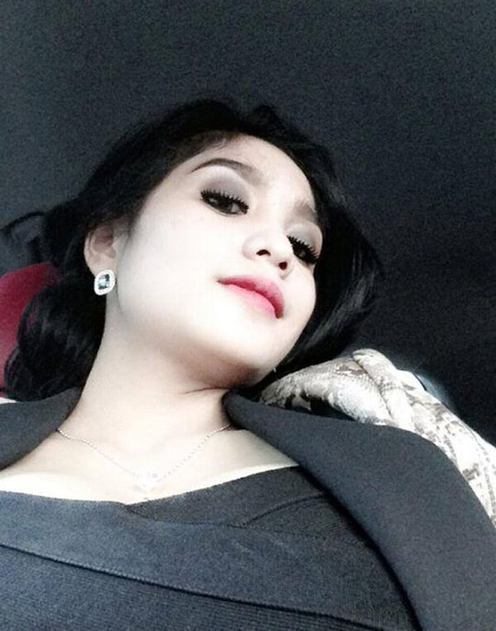 New Sexy Model Gallery: Galeri Foto Bibie Julius Terbaru dan Populer ( Part 2)